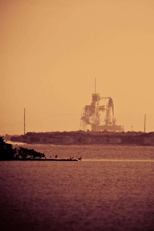 Launch of Endeavour STS-134 Stock Image - Image of launchpad, united ...