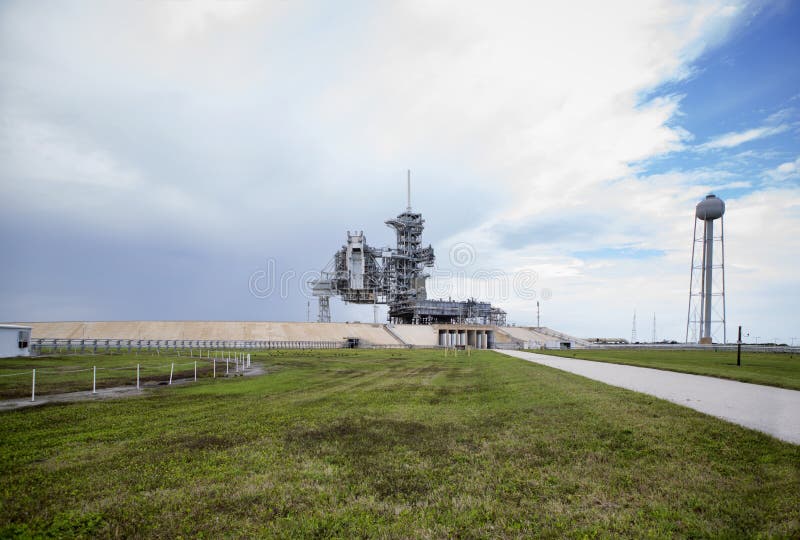 Launch Pad 39A editorial photography. Image of strike - 31213657