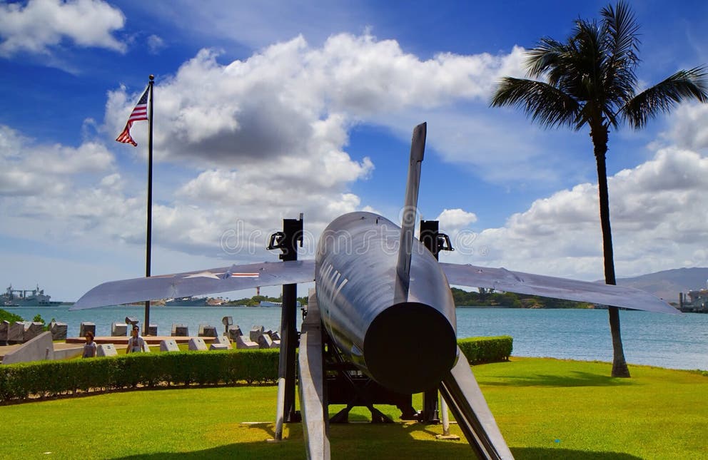 Launch Ready editorial image. Image of navy, harbor, pearl - 47966755