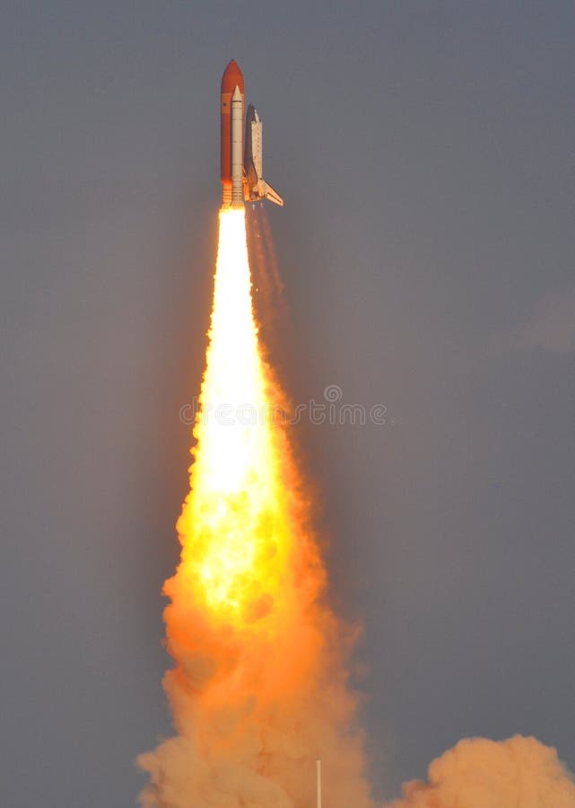 LAUNCH of the SPACE SHUTTLE DISCOVERY -LAST FLIGHT Editorial Image ...
