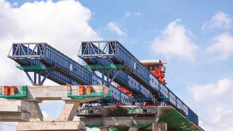 Launching Gantry Metal Structure for Installing Concrete Typical ...
