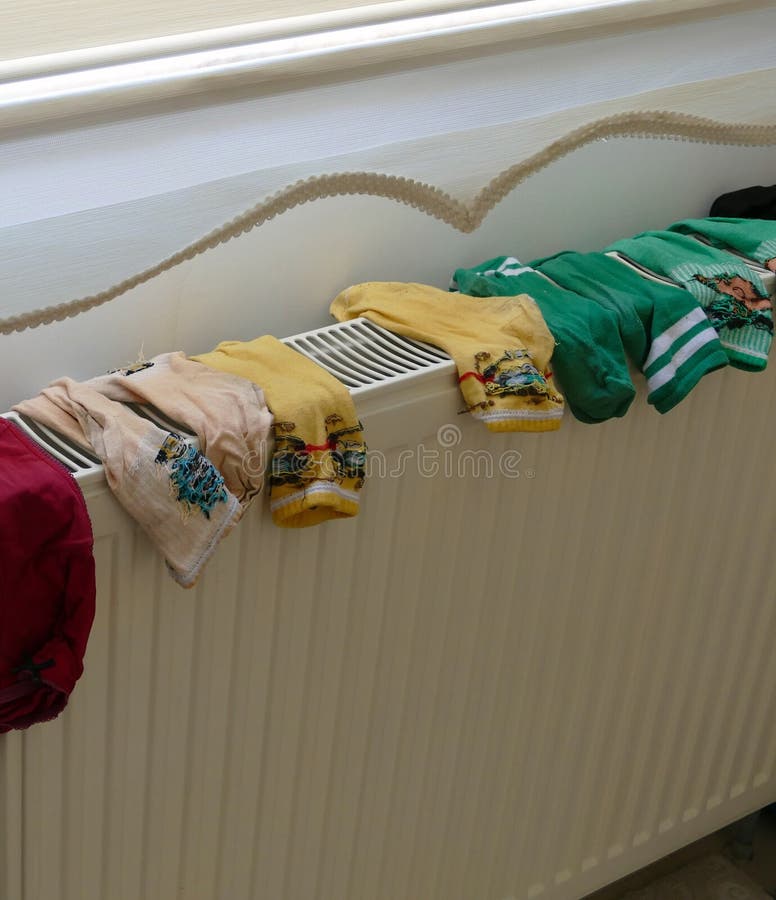 Laundry Drying on Heating Radiators, Drying Clothes in the Home ...