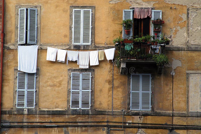 Laundry, Windows, Siena, Italy Stock Image - Image of scene, color: 7302711