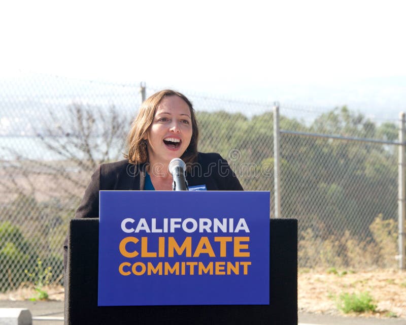 Laura Deehan Speaking at Climate Commitment Press Conference in ...