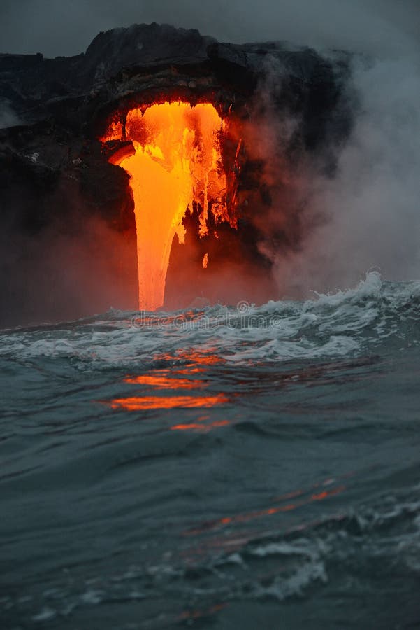 Kalapana Lava Flow from Volcano into Ocean at KÄ«lauea Big Island ...