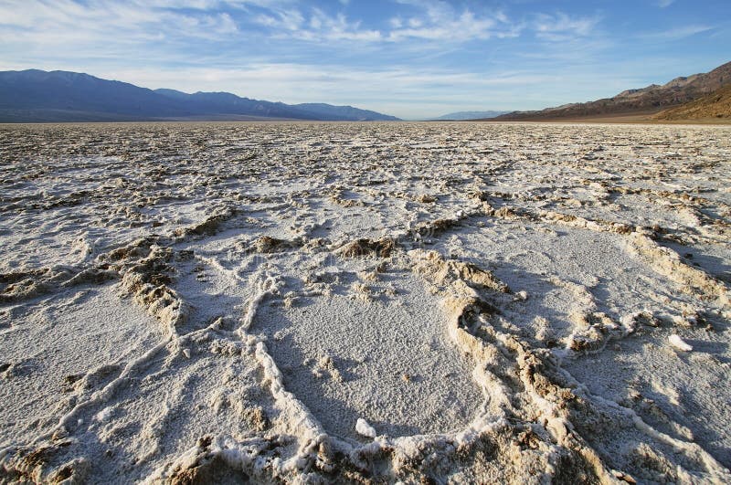 Lavabo De Badwater En Death Valley Foto de archivo - Imagen de nevada ...