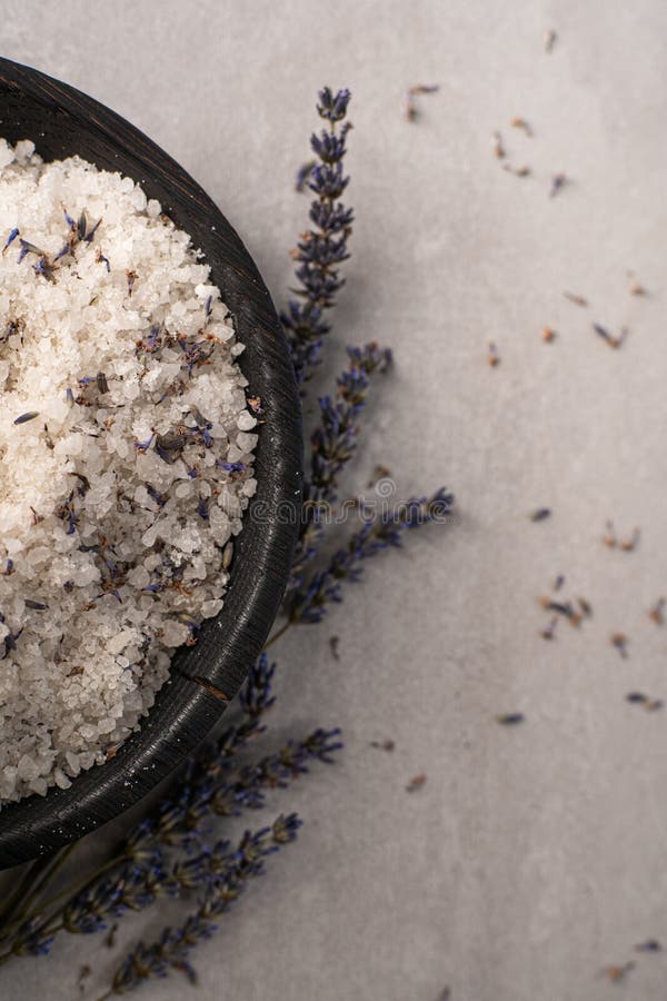 Lavender Salt for Cooking. Lavander Salt with Dried Lavender Flowers ...