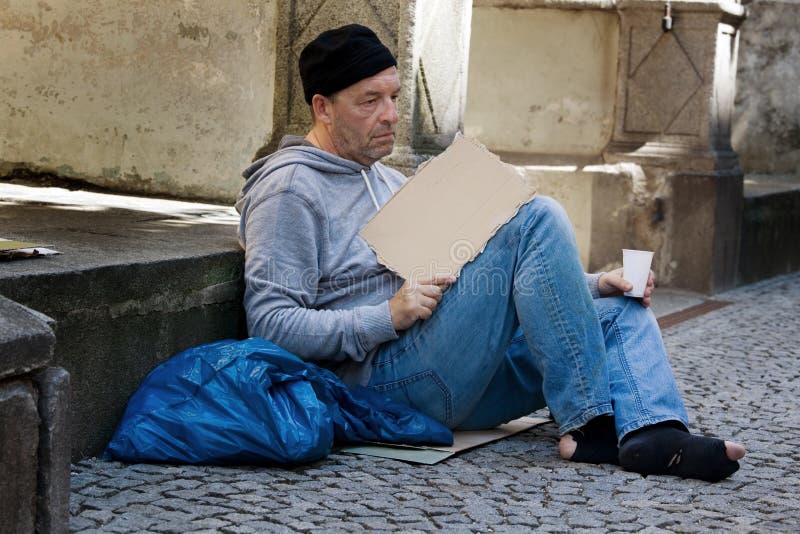 Disoccupato in Cerca Di Lavoro Immagine Stock - Immagine di vagabonda ...