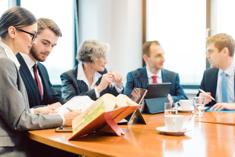 Lawyer Teams Negotiating an Agreement Stock Image - Image of ...