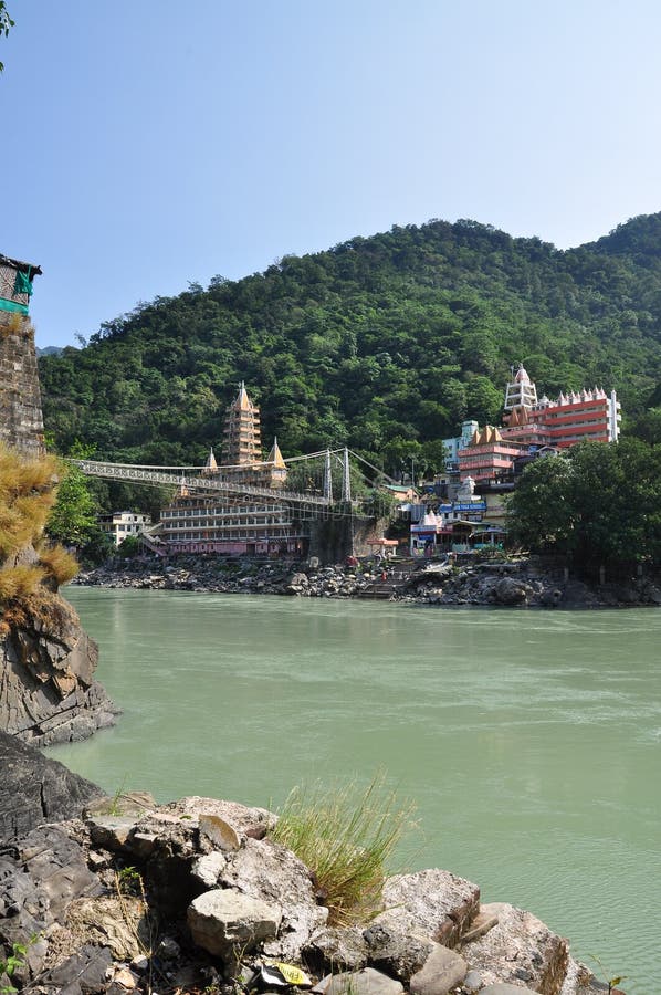 Laxman Julla, Rishikesh, Indien Der Fluss Der Ganges Stockbild - Bild ...