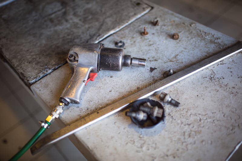 Layout of Tools on the Table Mechanics in the Process of Repairing the ...