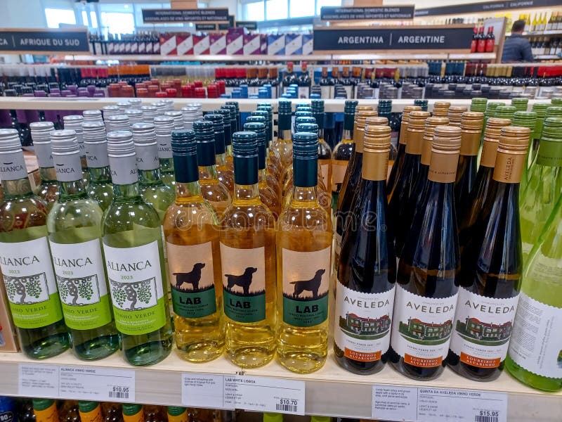 LCBO store inside view editorial stock image. Image of drink - 358521439