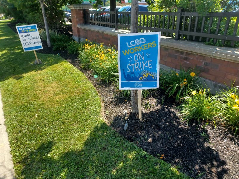 LCBO workers in strike editorial stock image. Image of canadian - 325355619
