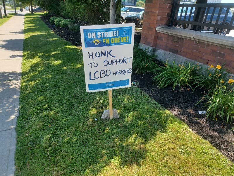 LCBO workers in strike editorial image. Image of beer - 325355640