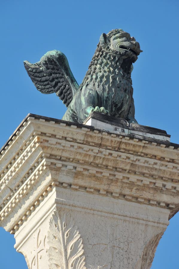 León de Venecia imagen de archivo. Imagen de escritura - 21691957
