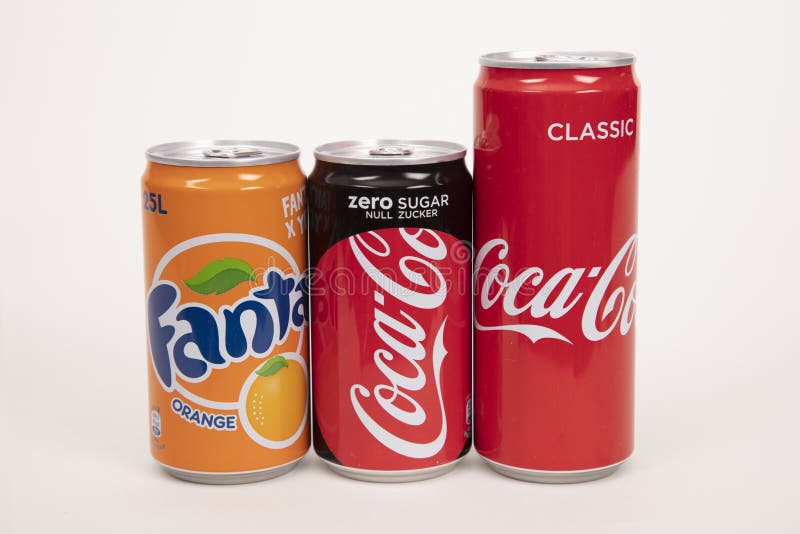 Distributori Automatici Delle Bibite Fotografia Editoriale - Immagine ...