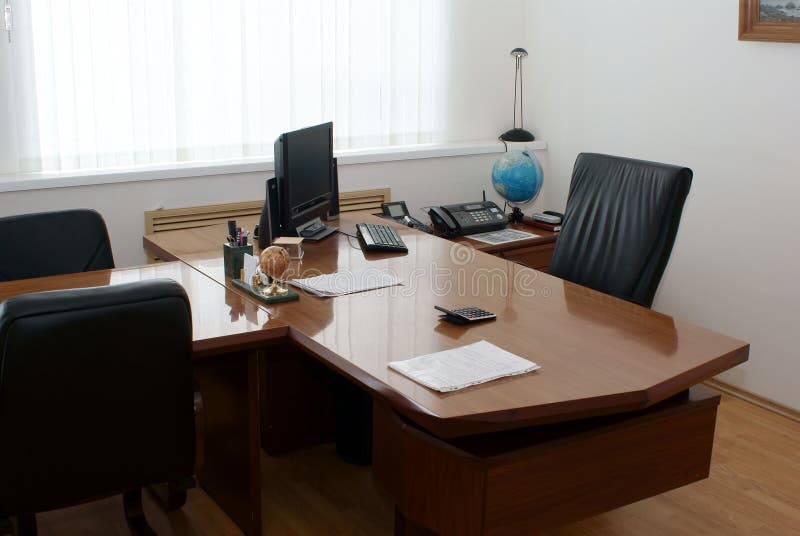 Le bureau du directeur photo stock. Image du ordinateur - 9673606