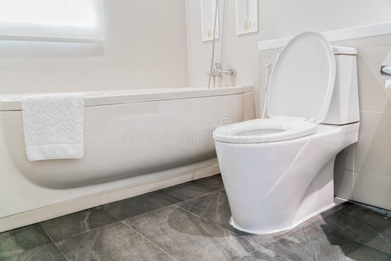 Images Cabinet D Aisance Dans La Toilette - Téléchargez 92 Photos ...