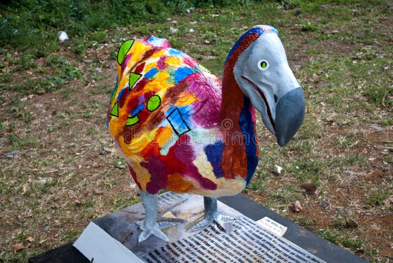 Le Dodo coloré photographie éditorial. Image du france - 15734662