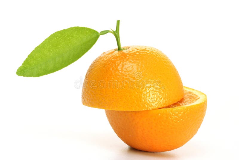 Le Fruit Frais Divise En Deux L'orange Photo stock - Image du ...