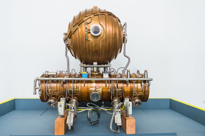 Le Grand Collider De Hadron Illustration Stock - Illustration du ...