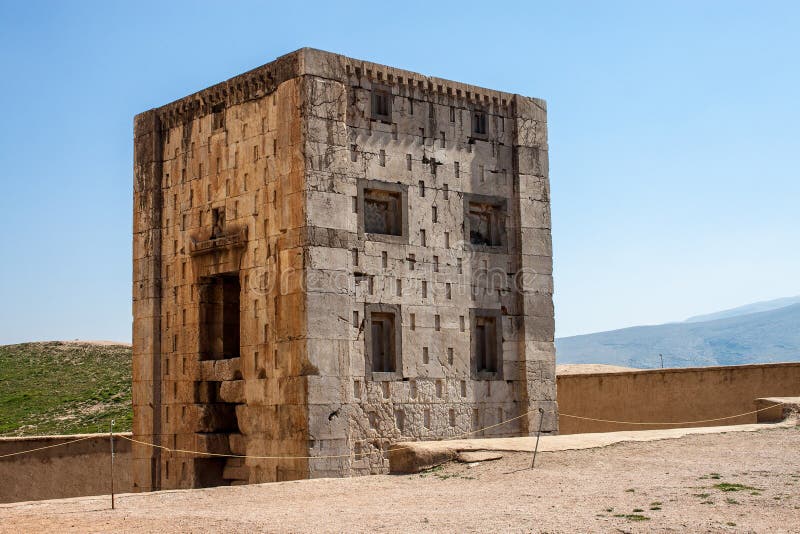 Naqsh-e Rostam, Kaba Zartosht, Iran Image stock - Image du touriste ...
