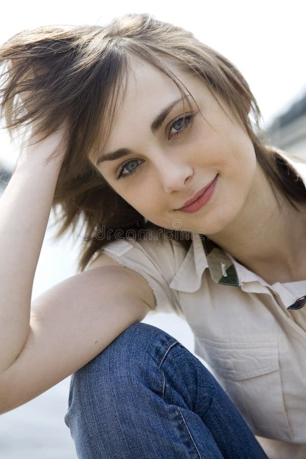 Foto av modellen i bildlegitimation 7301702 av Elena Rostunova ...