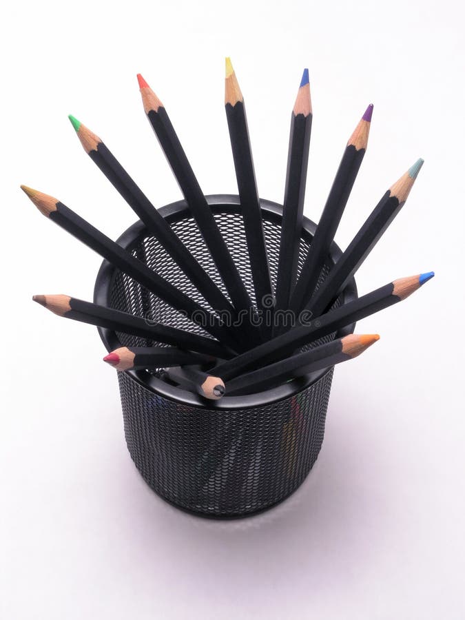 Le Matite Colorate Dentro Possono 1 Fotografia Stock - Immagine di ...