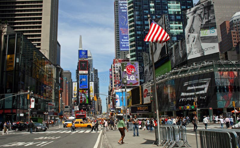 Le Times Square image stock éditorial. Image du métropole - 4319284