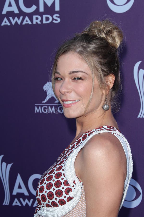 LeAnn Rimes editorial stock photo. Image of talent, carpet - 152805613