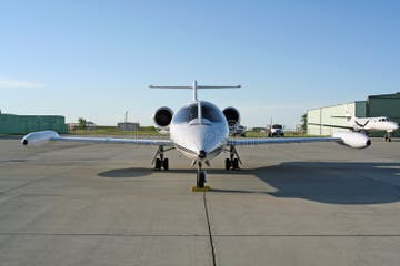 Lear Jet stock image. Image of passenger, tarmac, fuselage - 7520623