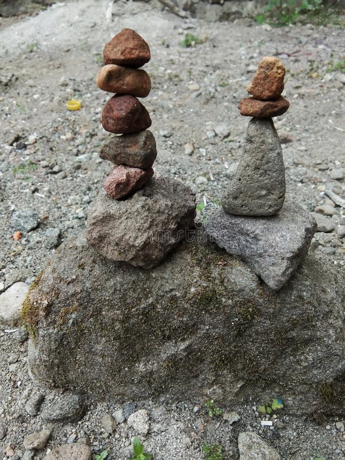 Learn the Art of Stacking Stones Stock Image - Image of knowledge ...