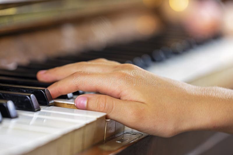 Learn a Piece of Music with Your Right Hand on the Piano, Horizontal ...