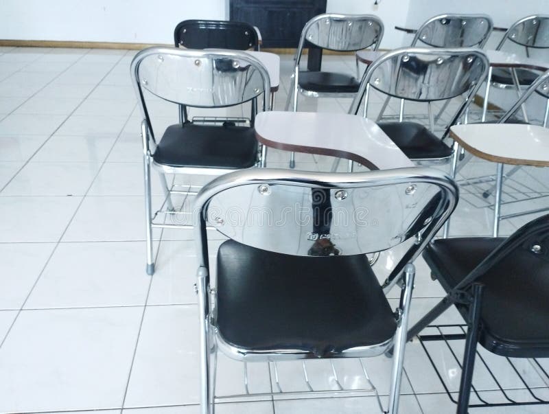 Learning Haven: Capturing the Essence of an Educational Sanctuary in ...