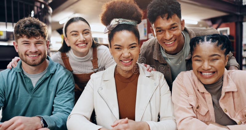 Learning, Portrait and Growth with Student Friends in Library of ...