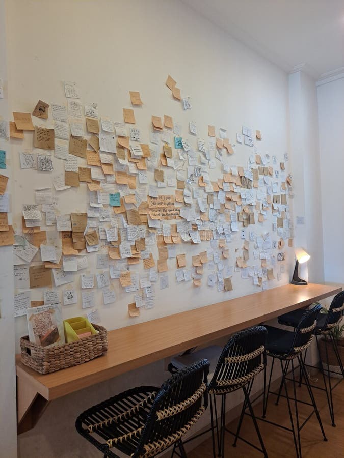 Leave Some Notes on that Wall Stock Image - Image of wall, life: 359405963