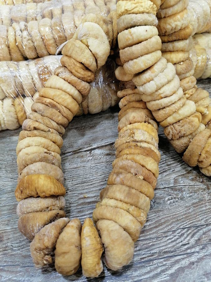 Lebanese dried fig stock image. Image of meal, dish - 216802611