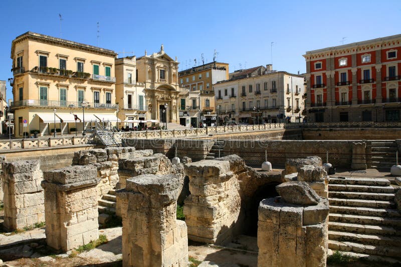 Lecce stock image. Image of palace, sculprure, ancient - 28515679