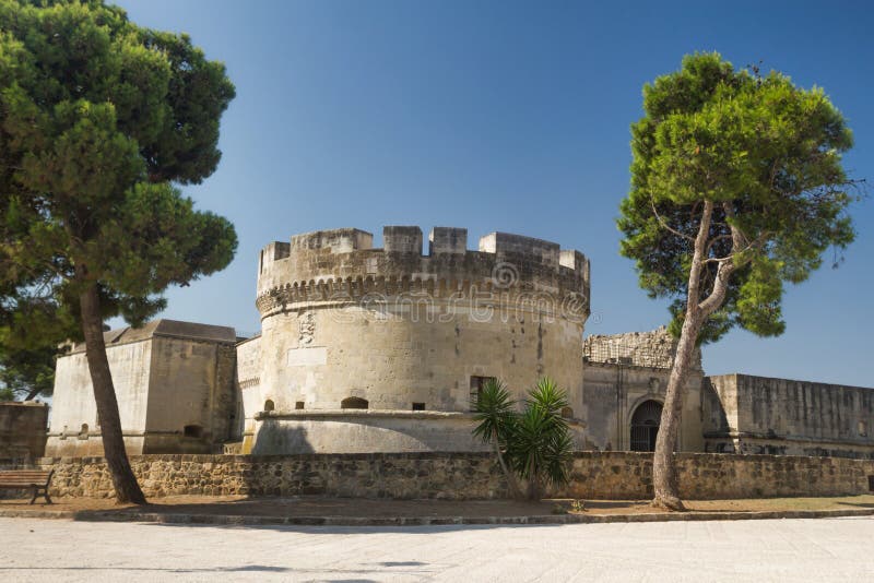 Lecce Del Castello Di Avaya Fotografia Stock - Immagine di gotico ...