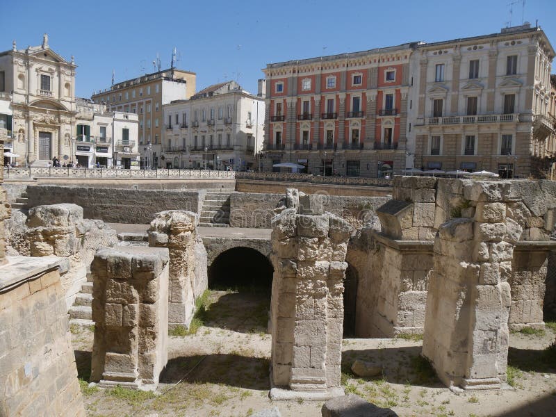Lecce - Roman amphitheater editorial photo. Image of lecce - 156705226