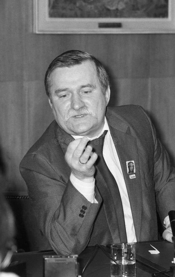 Lech Walesa editorial stock photo. Image of politician - 11204698