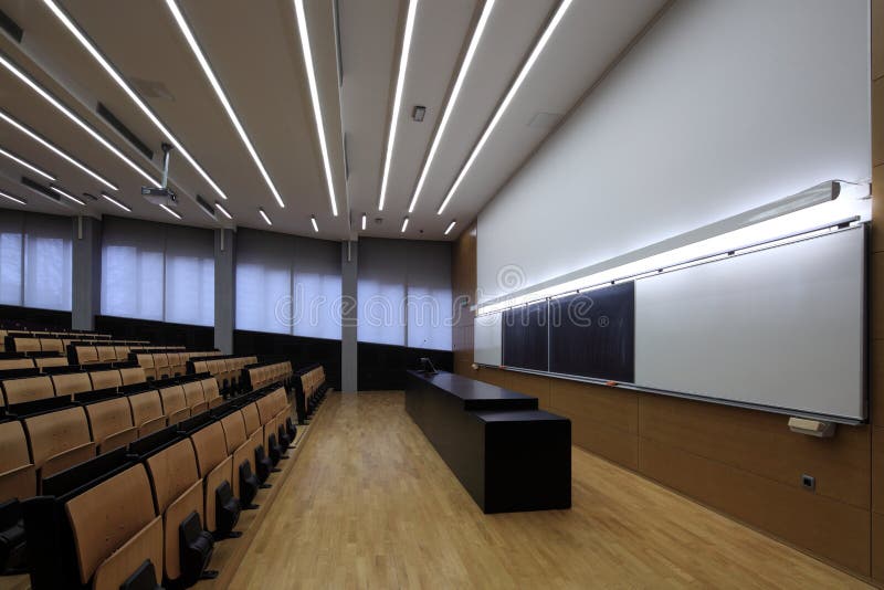 Lecture hall stock image. Image of empty, projector, education - 18556643