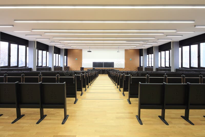 Lecture hall stock image. Image of empty, projector, education - 18556643