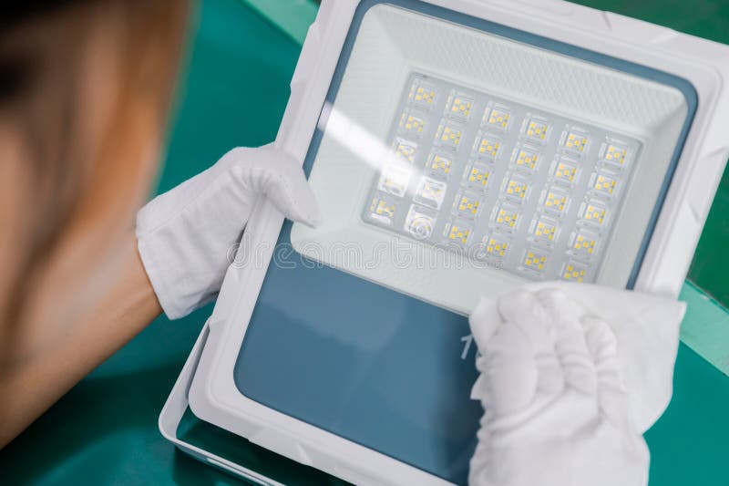 LED Light Bulb Production Factory, the Production Process of Light ...