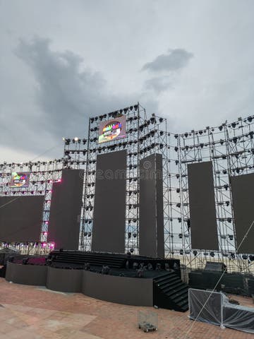 Led Screen Installation and Calibration for Event Stage Setup, Panel ...