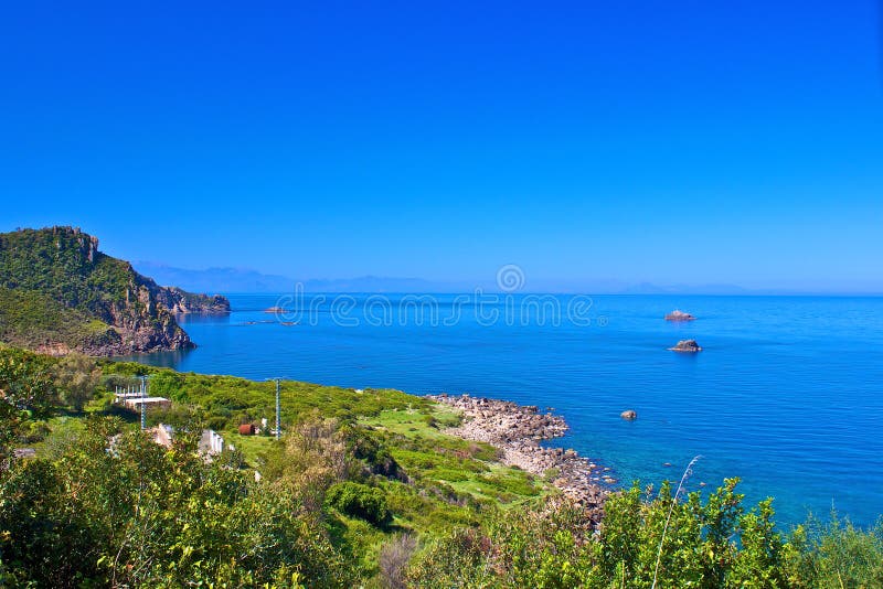 Ledge forest and the sea stock photo. Image of travel - 27733678