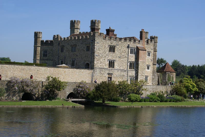 Leeds Castle in Maidstone, Kent, England Stock Photo - Image of towers ...