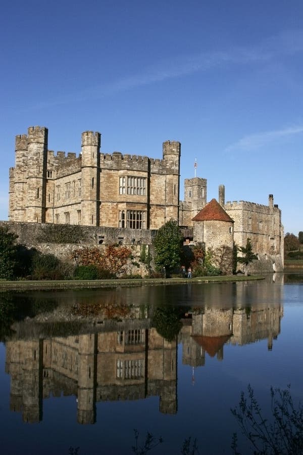 Leeds Castle, UK stock image. Image of stone, united, royalty - 4530713