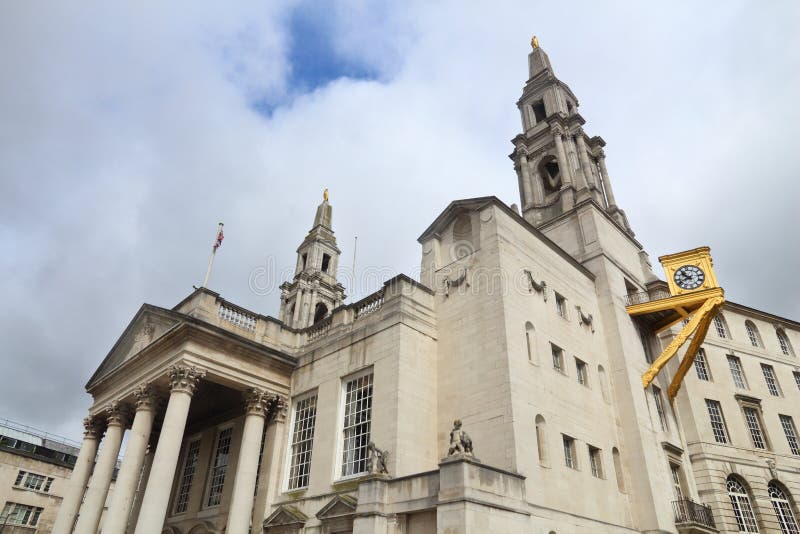 Leeds city Civic Hall stock photo. Image of clock, european - 173624656
