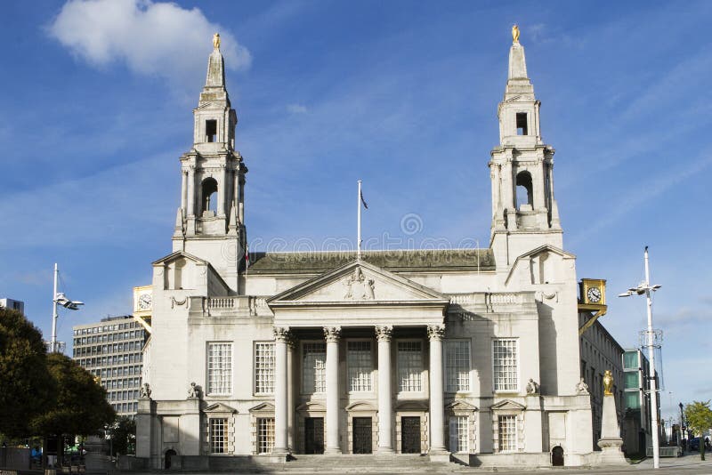 Leeds Civic Hall stock image. Image of centre, landmark - 48277151